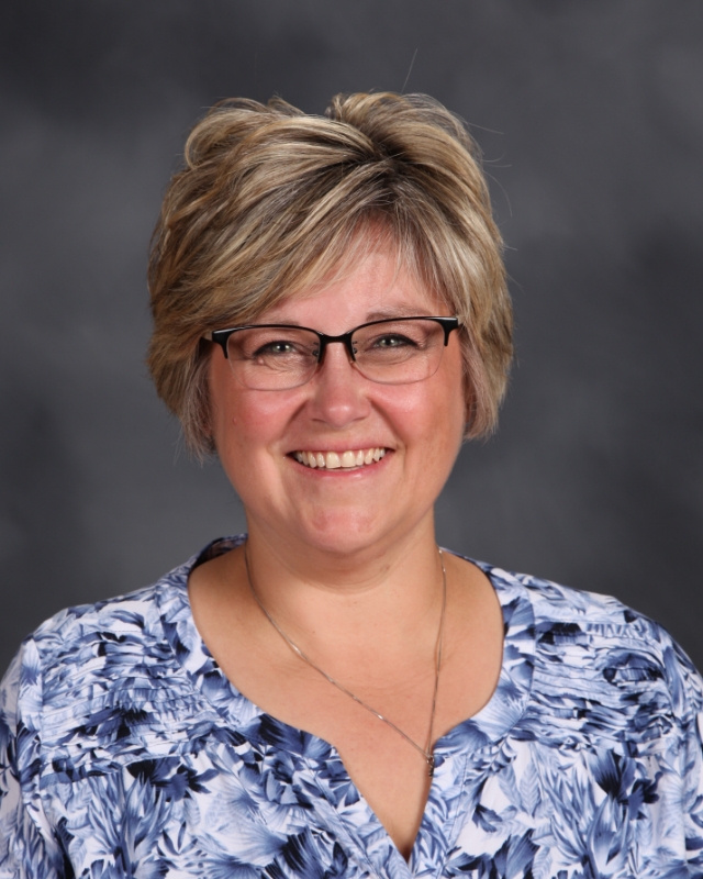 New Administrative Assistant Ready to Give Time and Experience – Marian ...